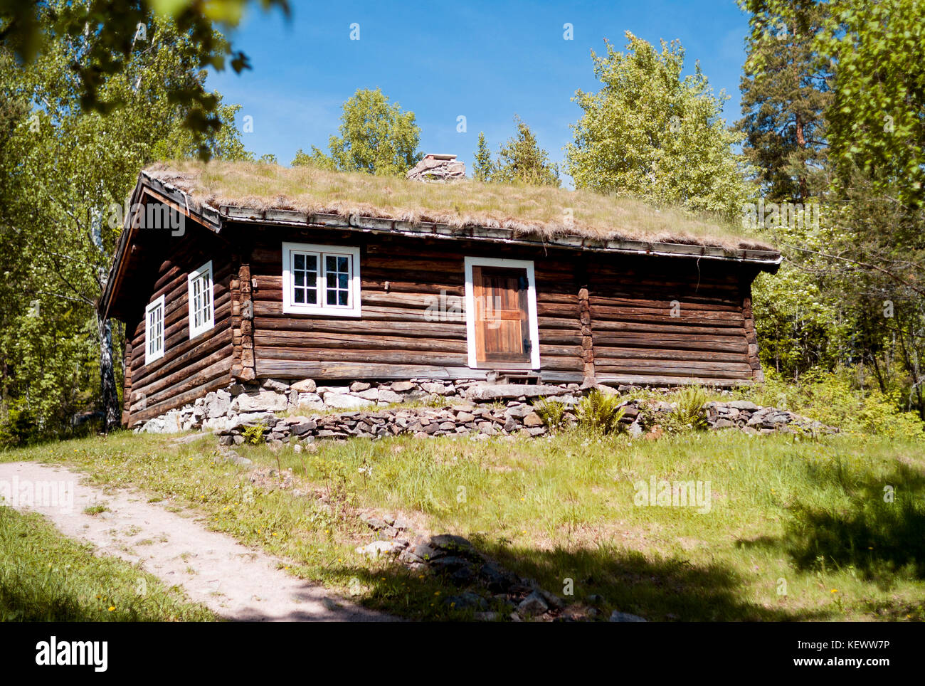 Blockhaus gebaut -Fotos und -Bildmaterial in hoher Auflösung – Alamy