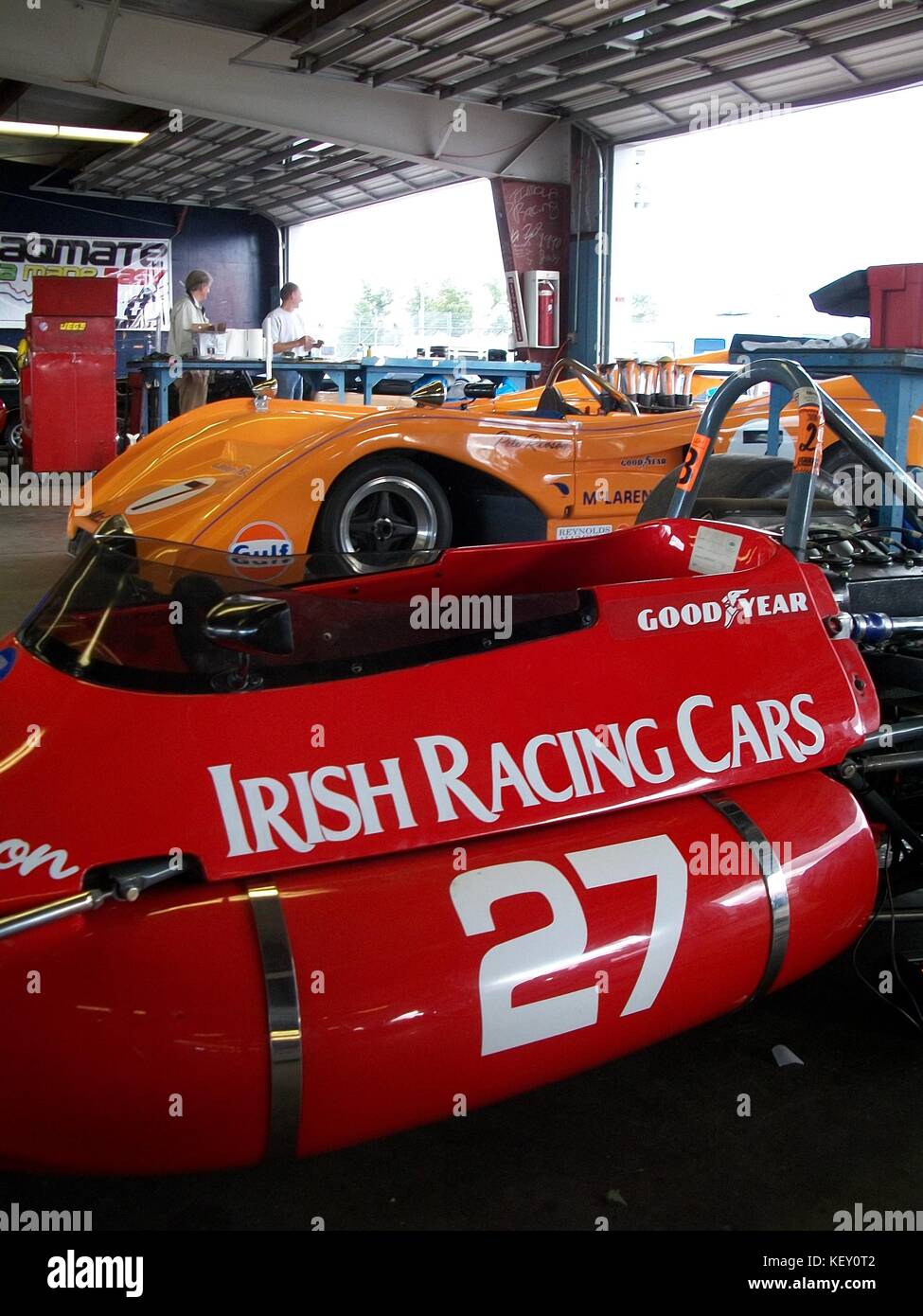 Orange mclaren can am rennfahrer -Fotos und -Bildmaterial in hoher ...