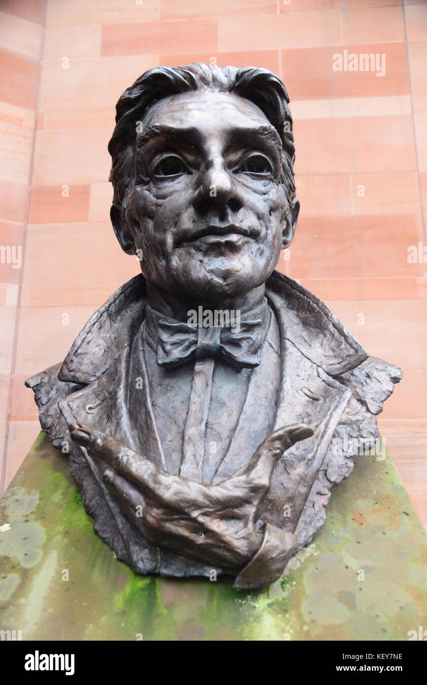 Sir john barbirolli -Fotos und -Bildmaterial in hoher Auflösung – Alamy