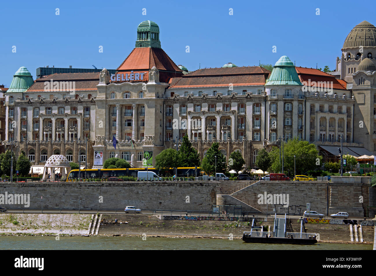Budapest hungary gellert hotel thermal -Fotos und -Bildmaterial in ...