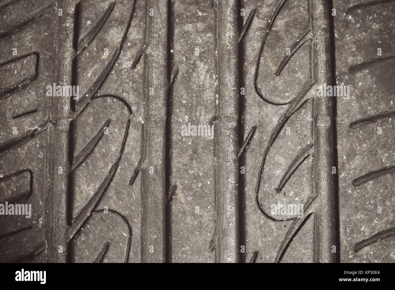 Tire Profile Stockfotos & Tire Profile Bilder - Alamy