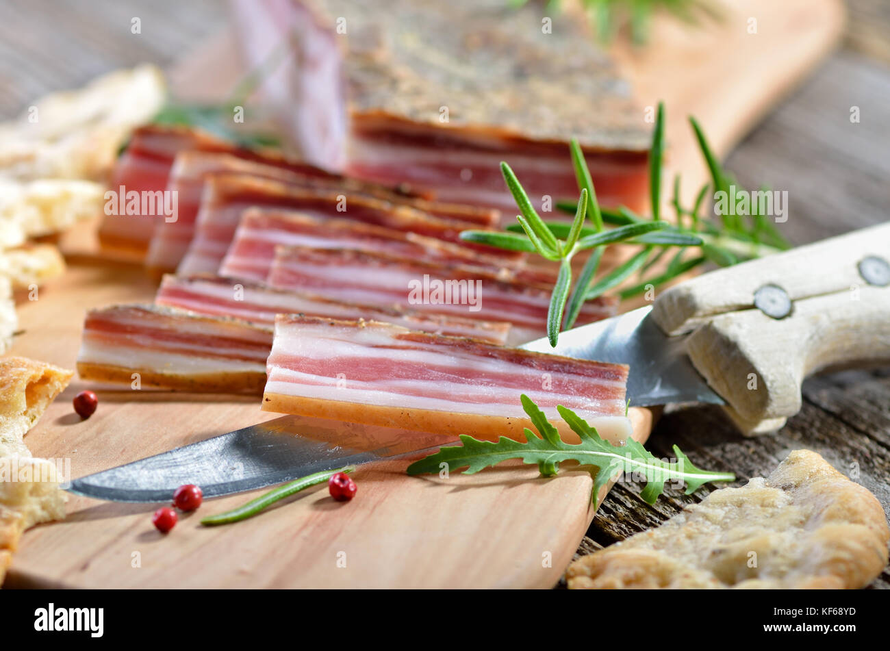 Tiroler bauernhaus -Fotos und -Bildmaterial in hoher Auflösung – Alamy