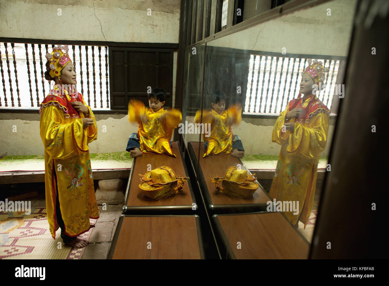 Frau Nguyen Ngoc Thien Stockfotos und -bilder Kaufen - Alamy