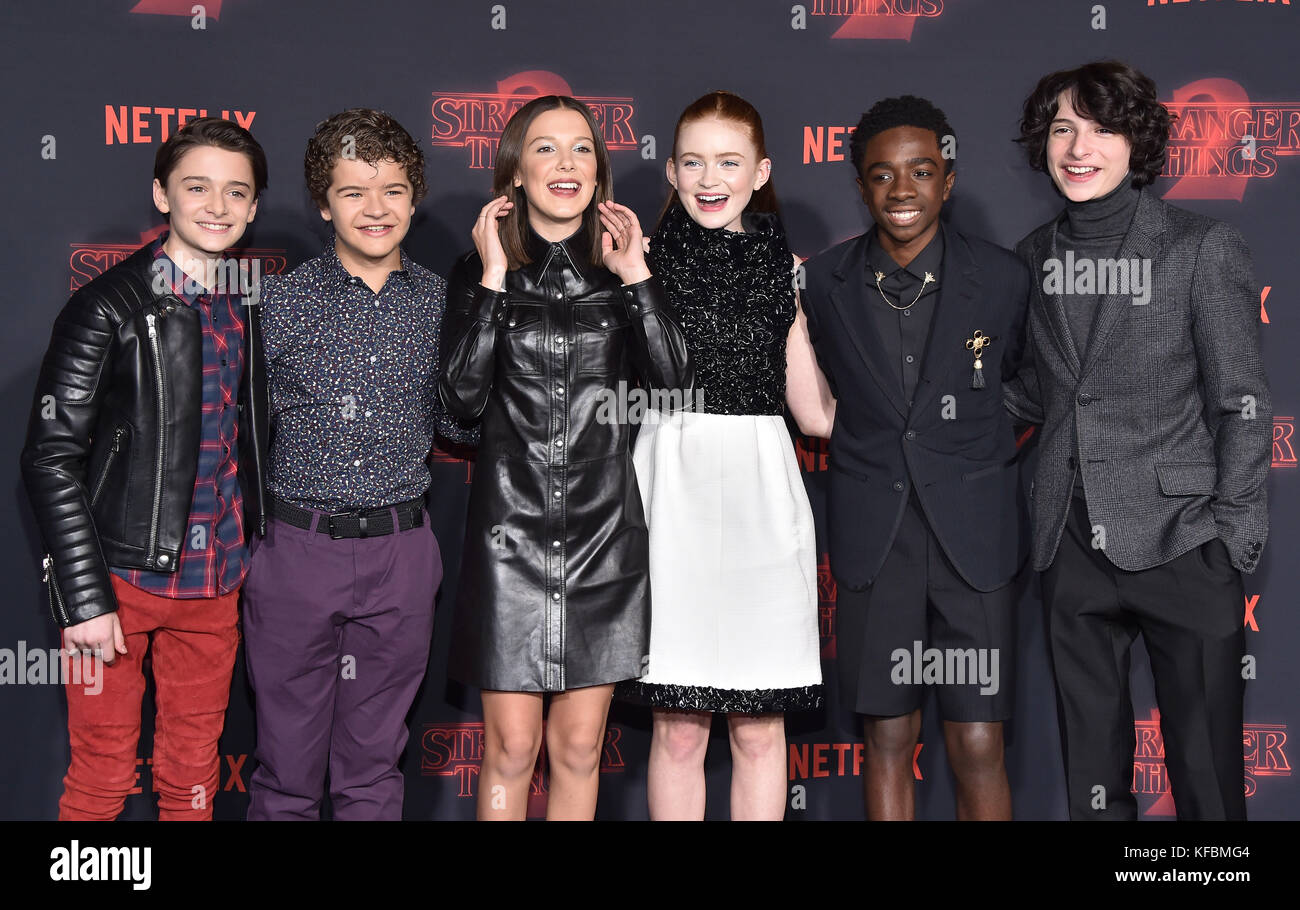 Westwood, Kalifornien, USA. 26 Okt, 2017. Noah schnapp, gaten Matarazzo ...