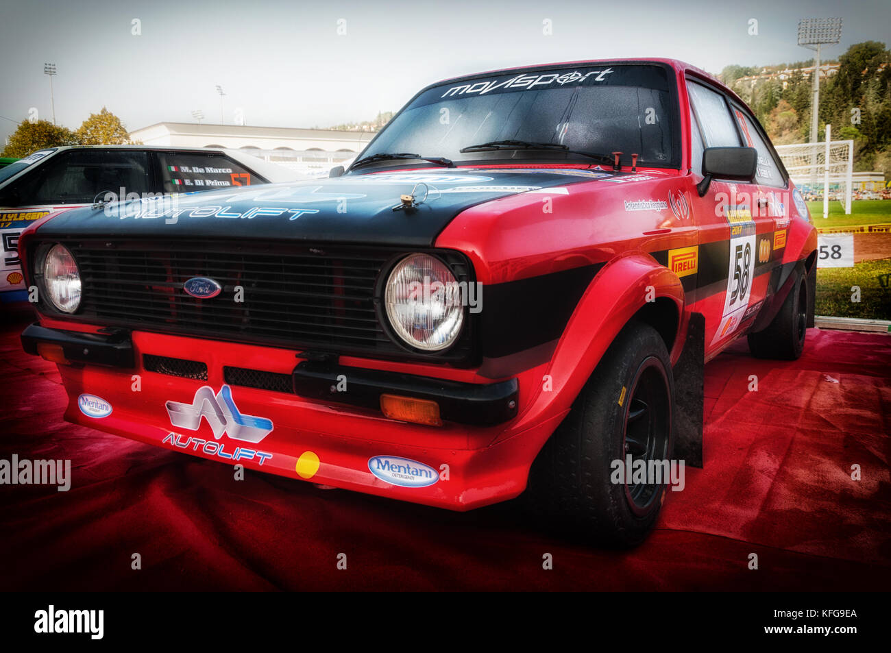 FORD ESCORT RS alte Rennwagen Rallye DIE LEGENDE 2017 der berühmte SAN ...