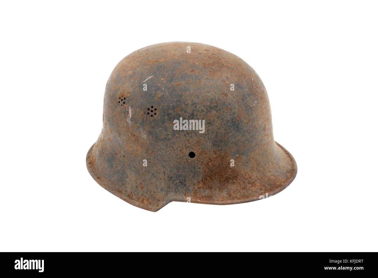 Deutschland Im ww 2. rusty Bundeswehr Helm (Modell M35) auf dem ...
