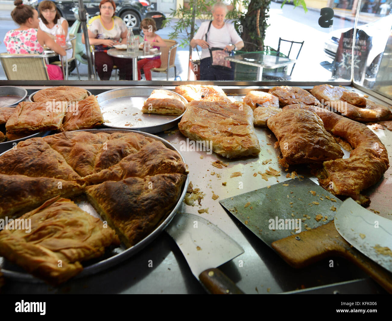 Bougatsa Bantis ist einer der beliebtesten Thessaloniki Bougatsa ...