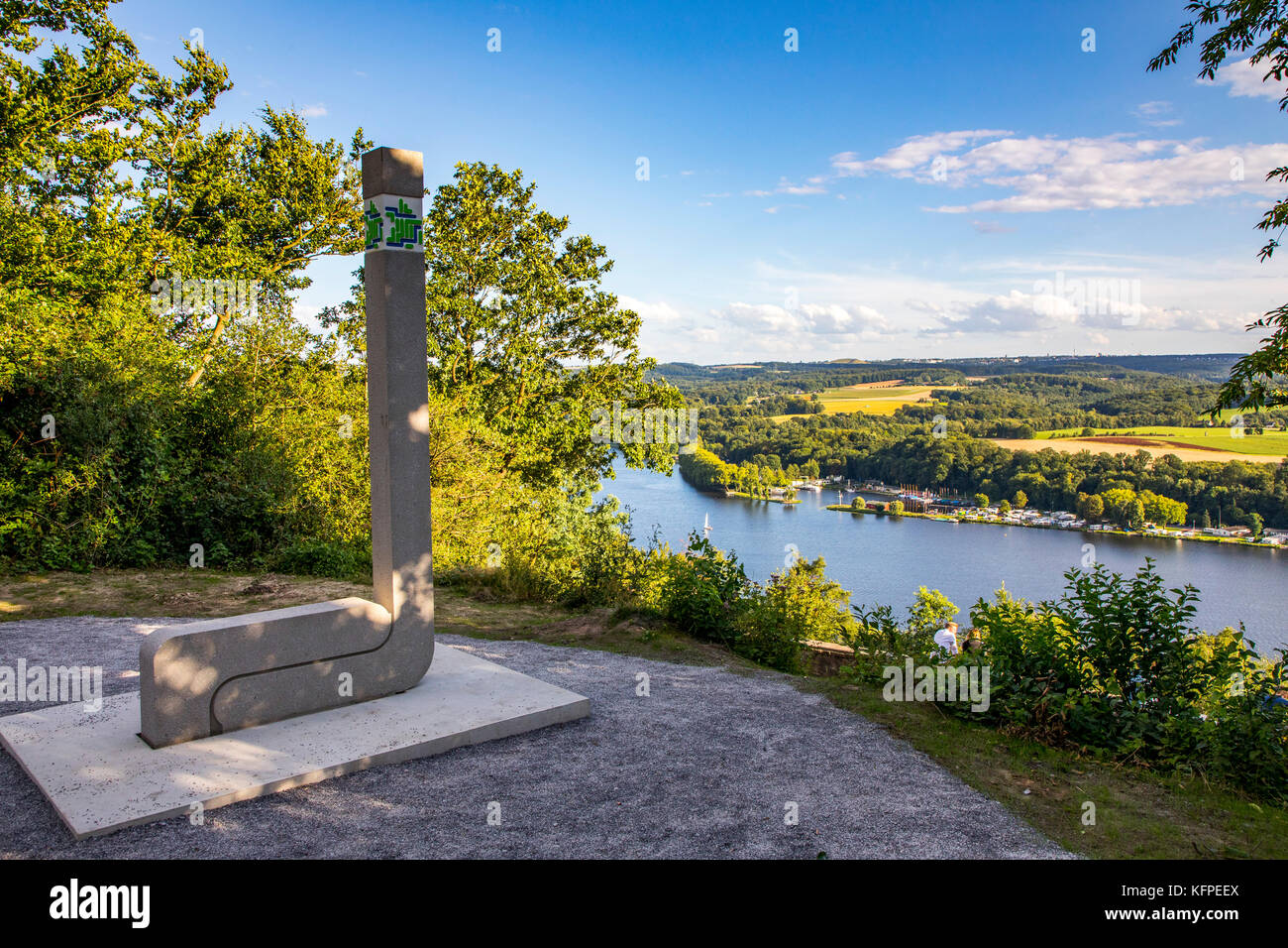 Blick über den Baldeneysee in Essen, Nordrhein - Westfalen, Deutschland ... Blick über den Baldeneysee in Essen, Nordrhein - Westfalen, Deutschland ...
