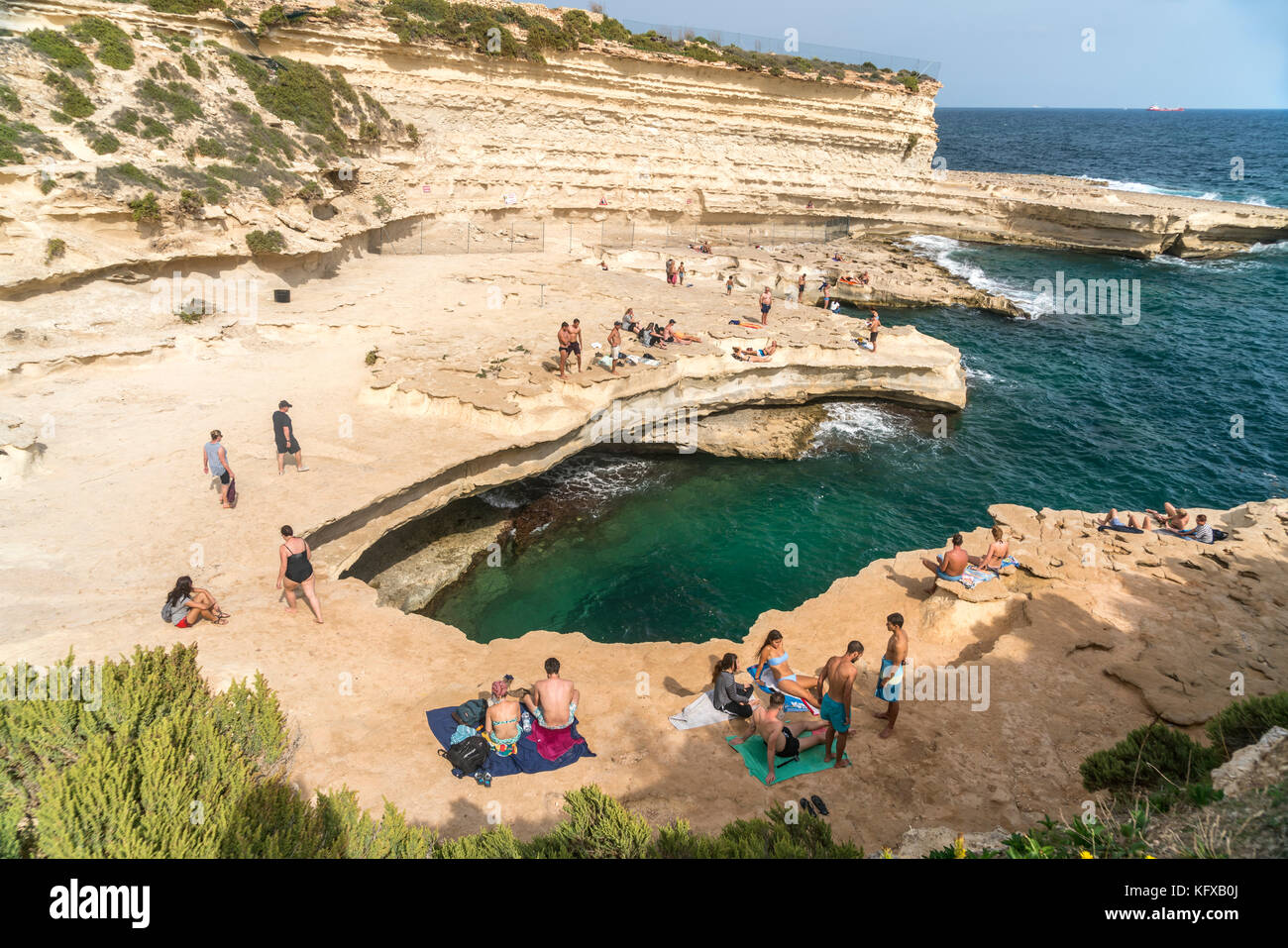 St peters pool malta -Fotos und -Bildmaterial in hoher Auflösung – Alamy