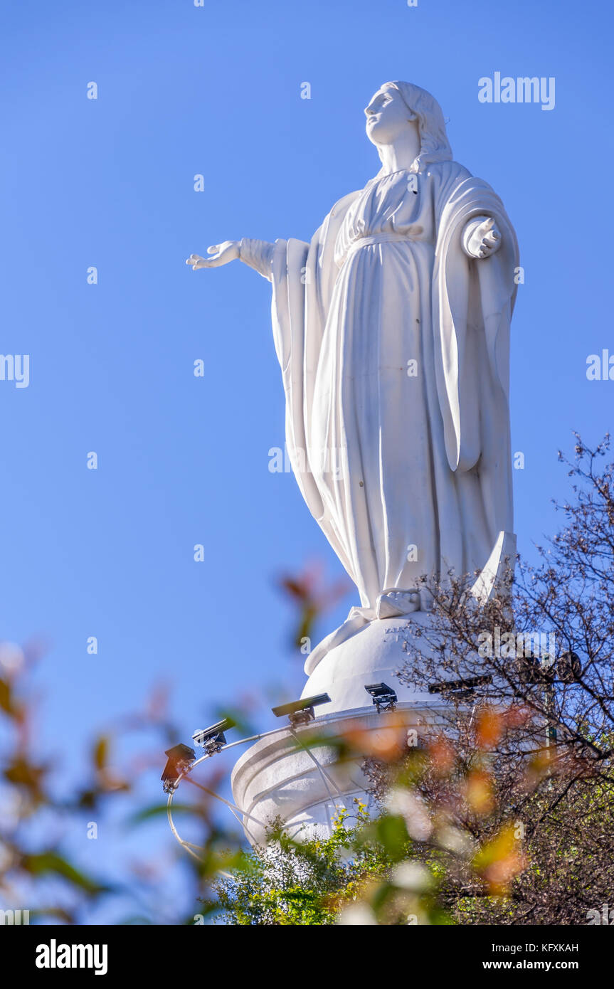 Statue virgin mary san cristobal -Fotos und -Bildmaterial in hoher ...
