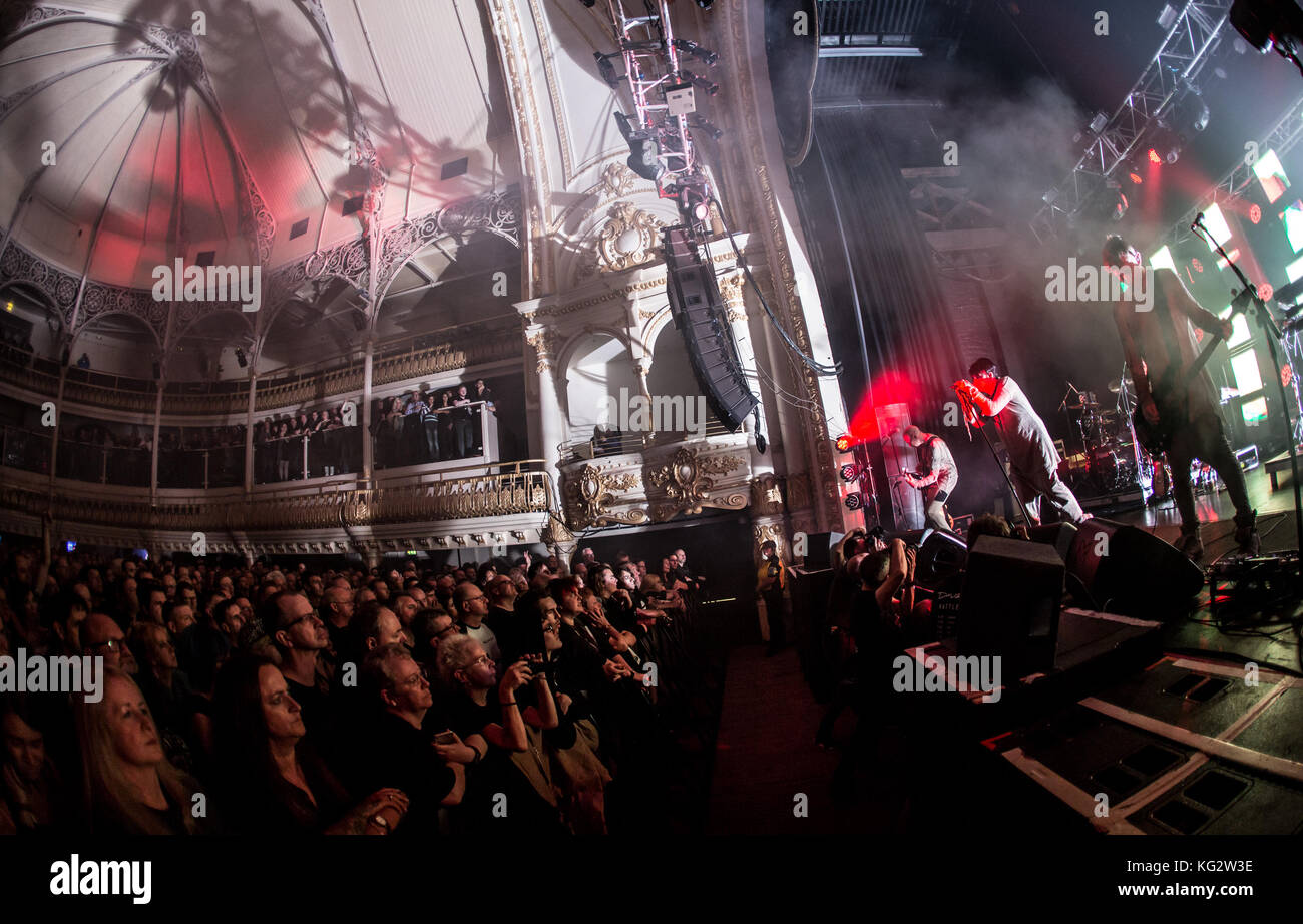 Gary Numan live in der O2 Academy in Bournemouth mit: Gary Numan ...