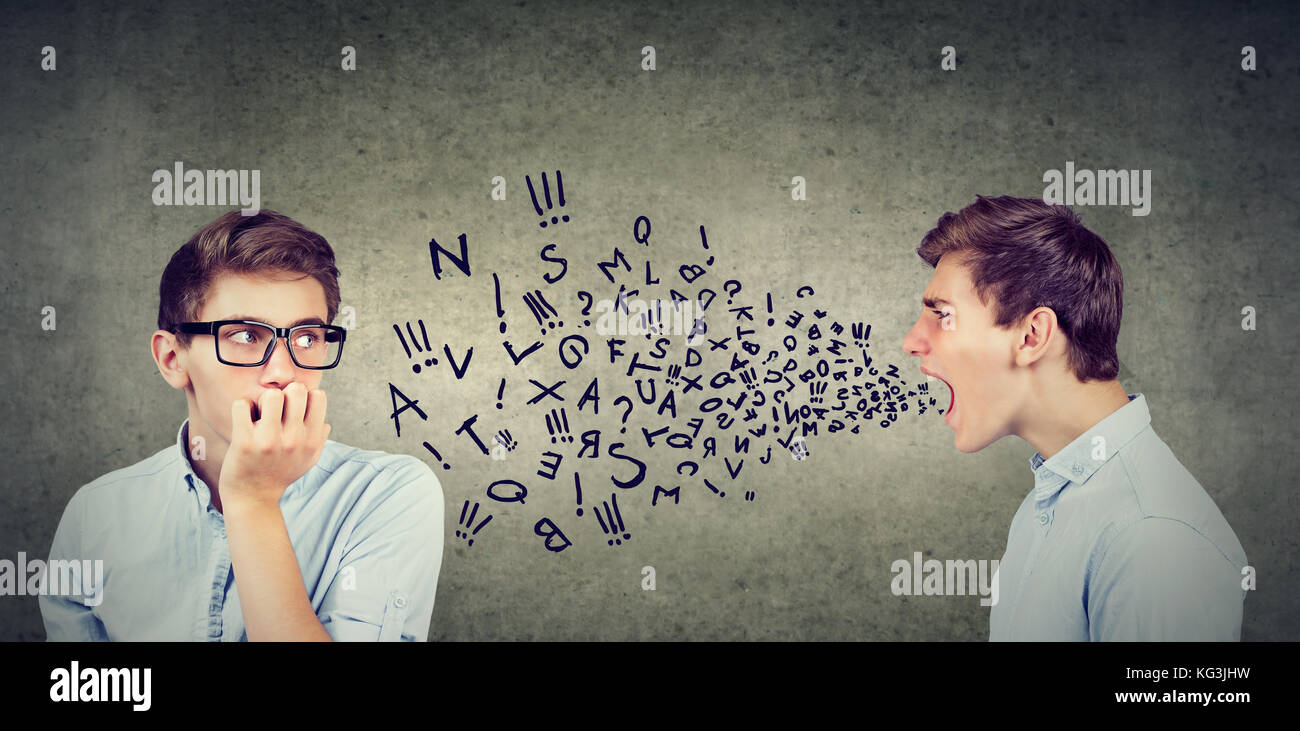 Verbale aggression -Fotos und -Bildmaterial in hoher Auflösung – Alamy