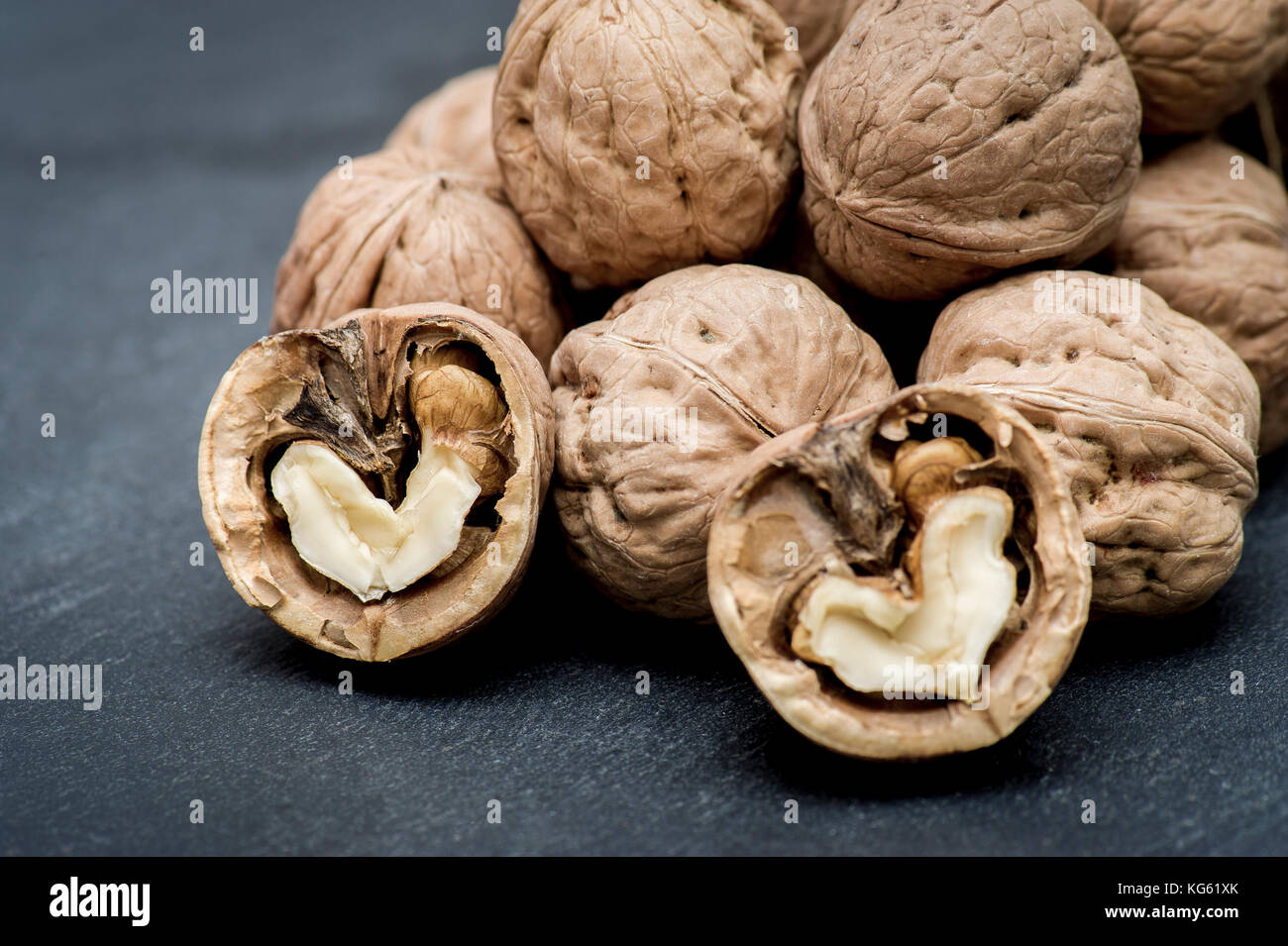 Noix seche -Fotos und -Bildmaterial in hoher Auflösung – Alamy