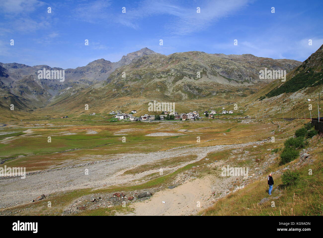 Lago di Montespluga, Stausee, am Spluegen Pass in Italien, Lombardei ...