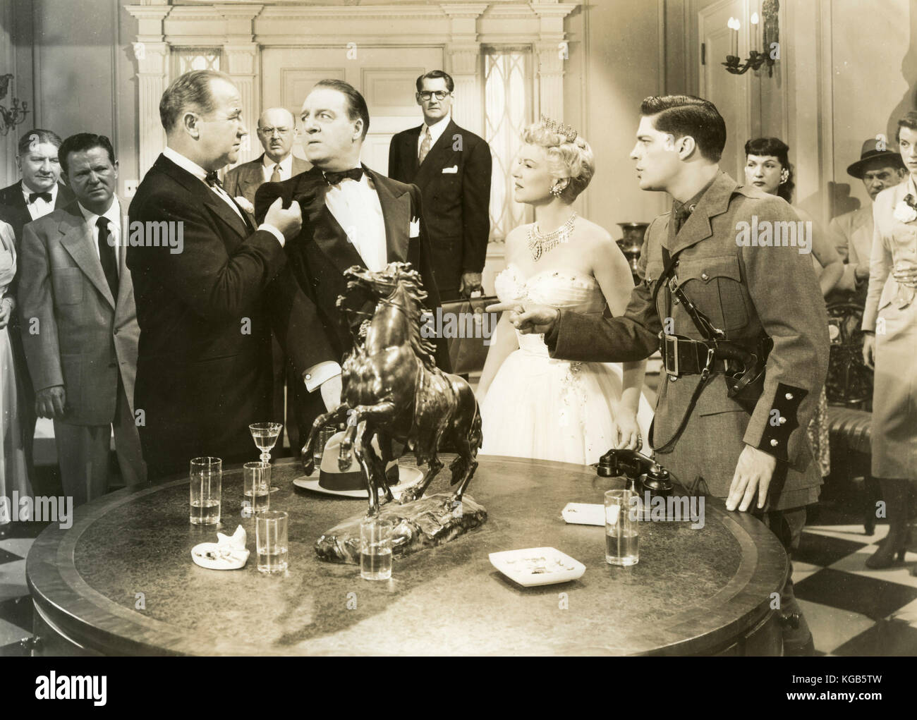 Schauspieler Bill Hayes und Broderick Crawford im Film stoppen, Ihr ...