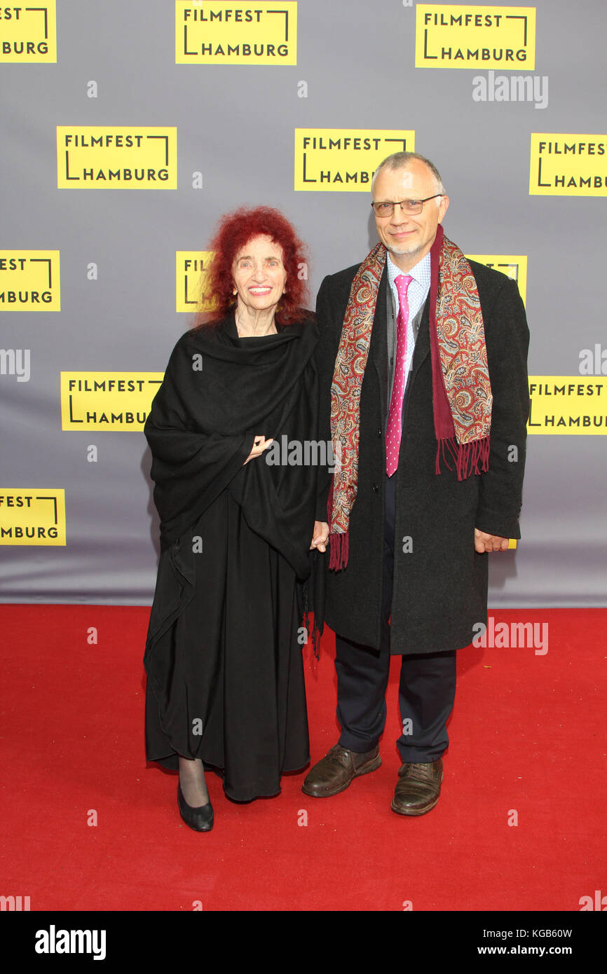 Eröffnung Filmfestival in cinemax in Hamburg bietet: Peggy Parnass ...