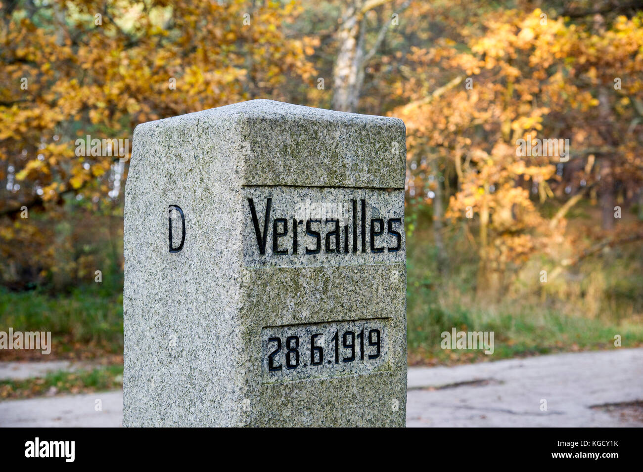 Wiederaufbau von Polen und Deutschland/Dritten Reiches Grenze in der ...
