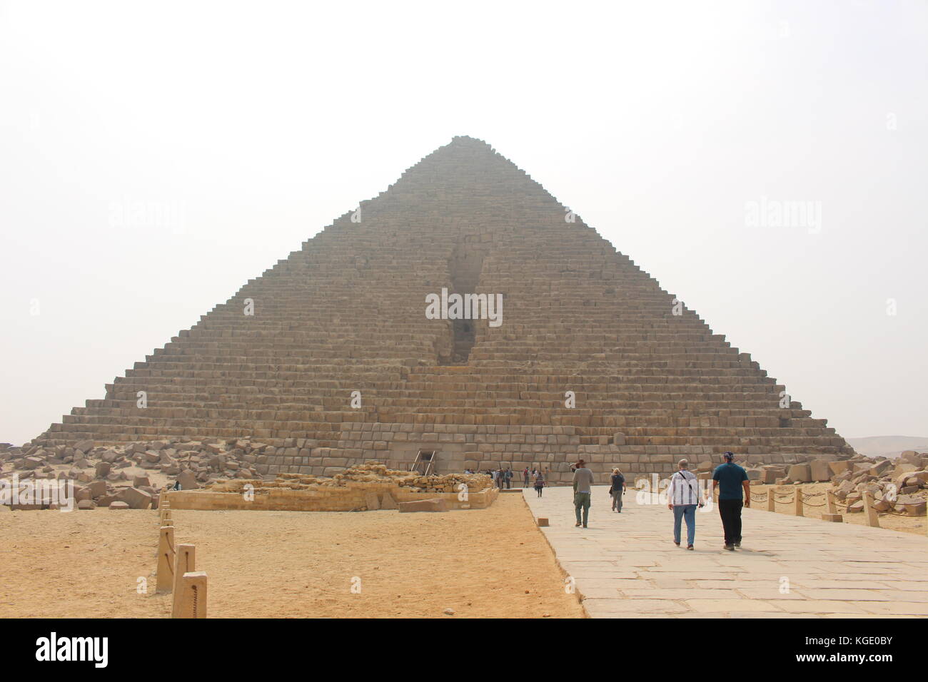 Egypt pyramid construction -Fotos und -Bildmaterial in hoher Auflösung ...