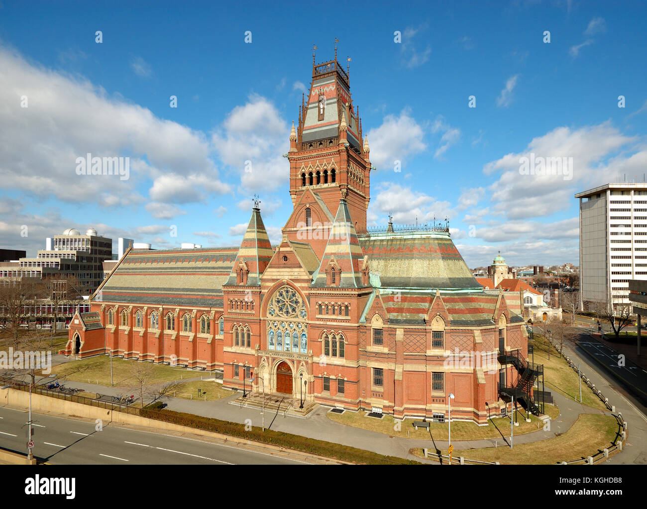 Harvard memorial hall viktorianische architektur -Fotos und ...