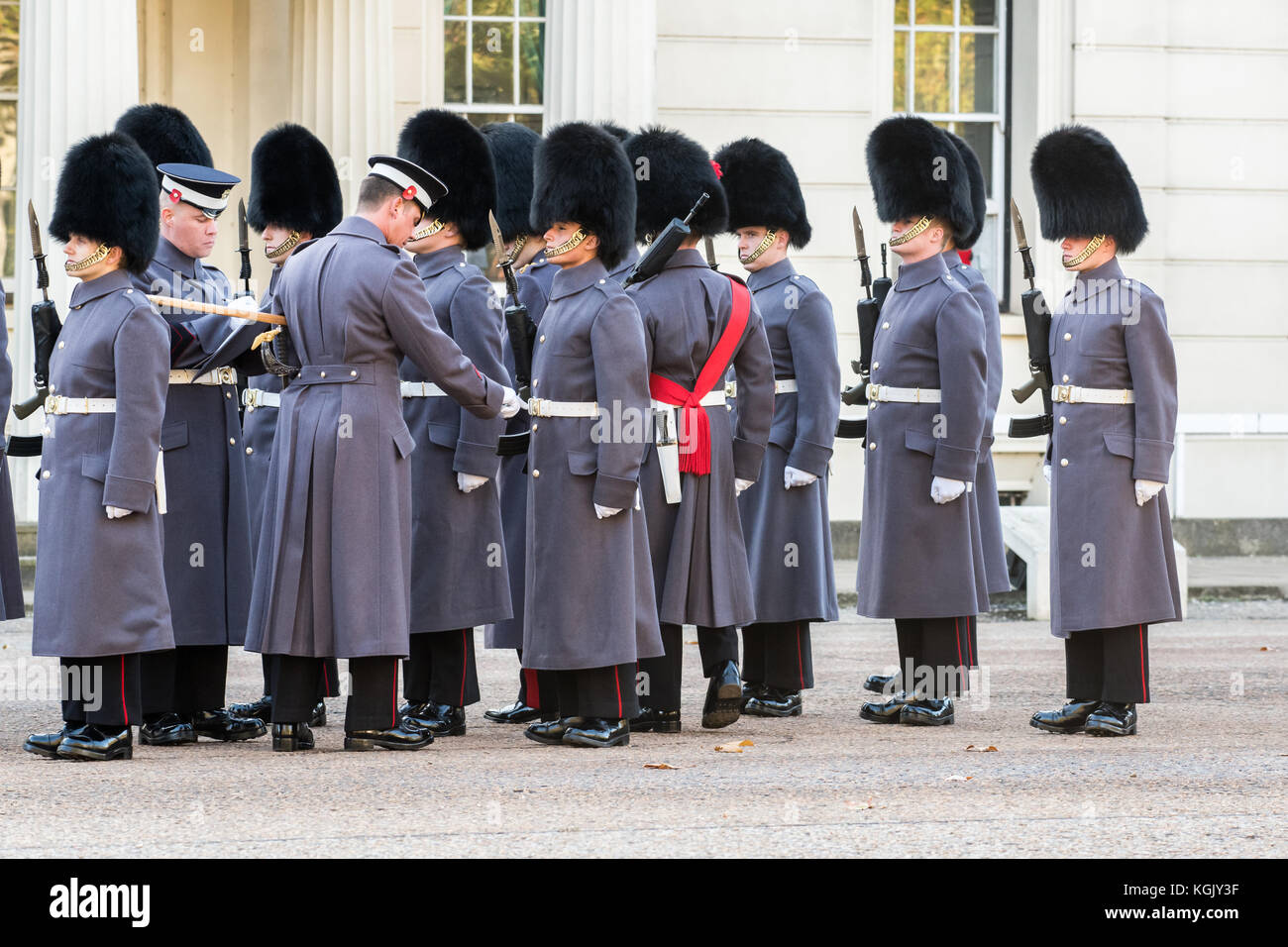 Die Soldaten des 1.batallion Coldstream Guards auf der Parade grand ...