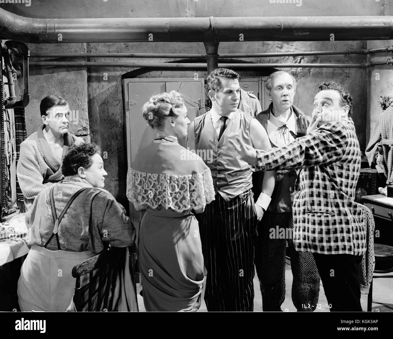 Harry shaw -Fotos und -Bildmaterial in hoher Auflösung – Alamy