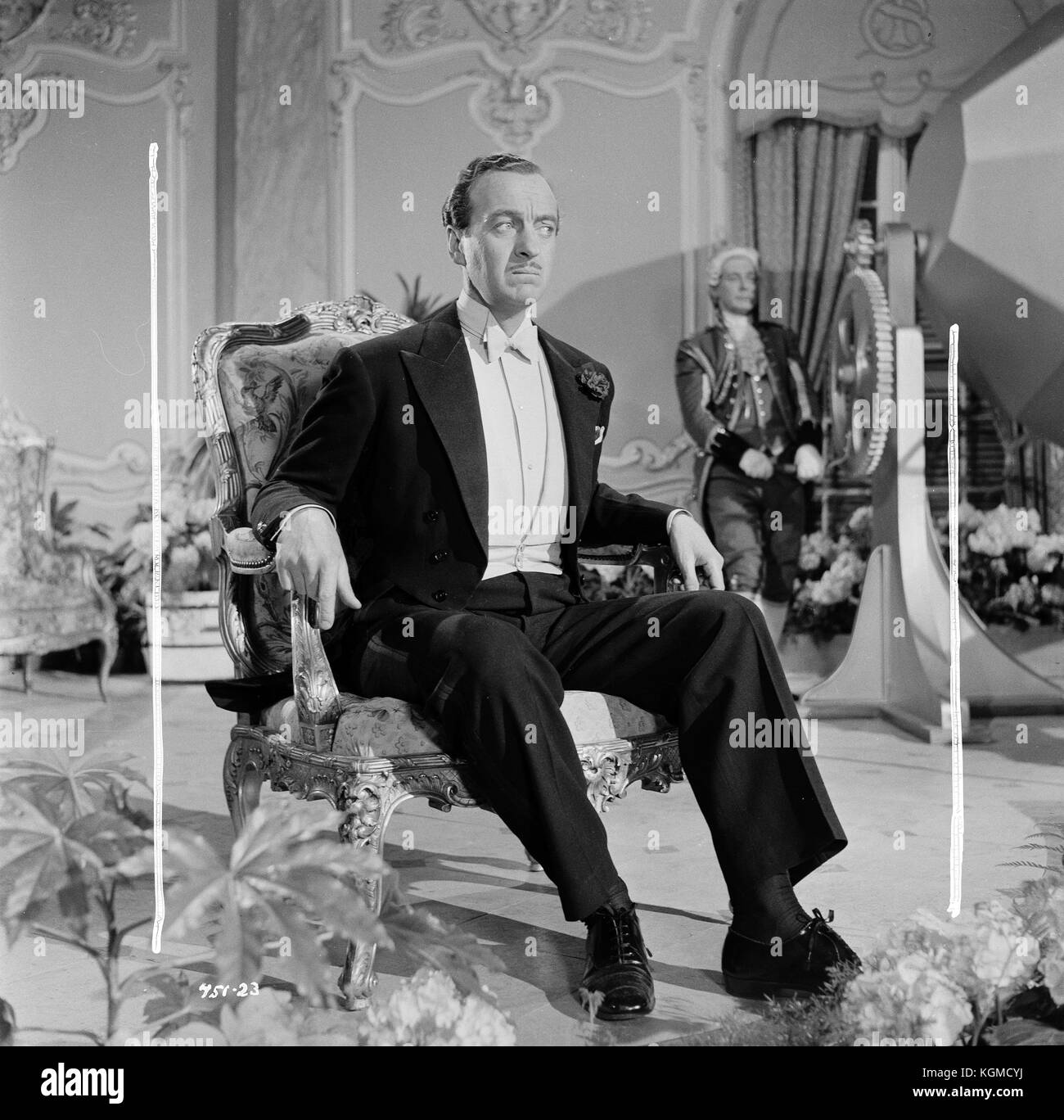 David niven david niven david Schwarzweiß-Stockfotos und -bilder - Alamy