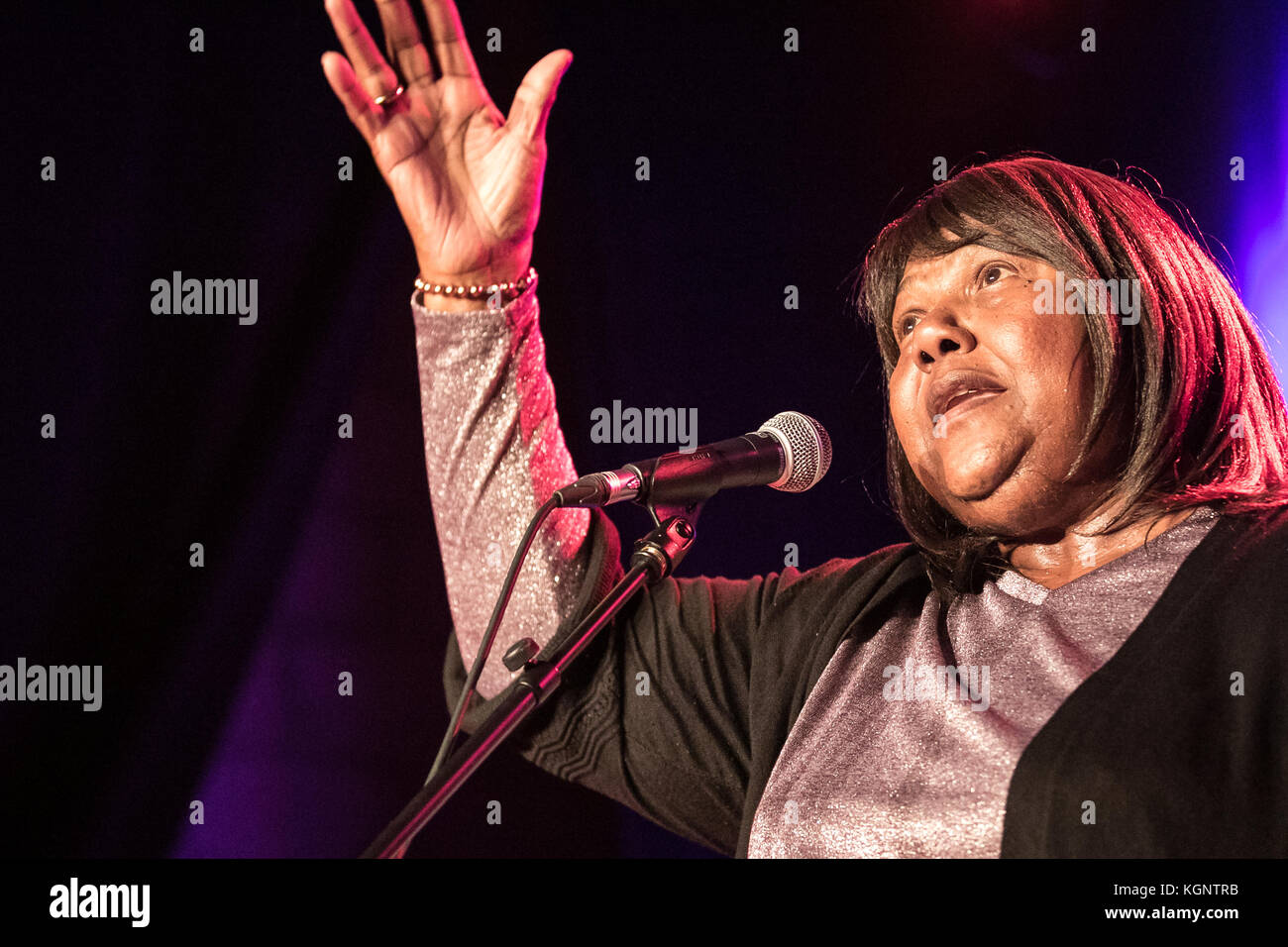 Angelia taylor -Fotos und -Bildmaterial in hoher Auflösung – Alamy