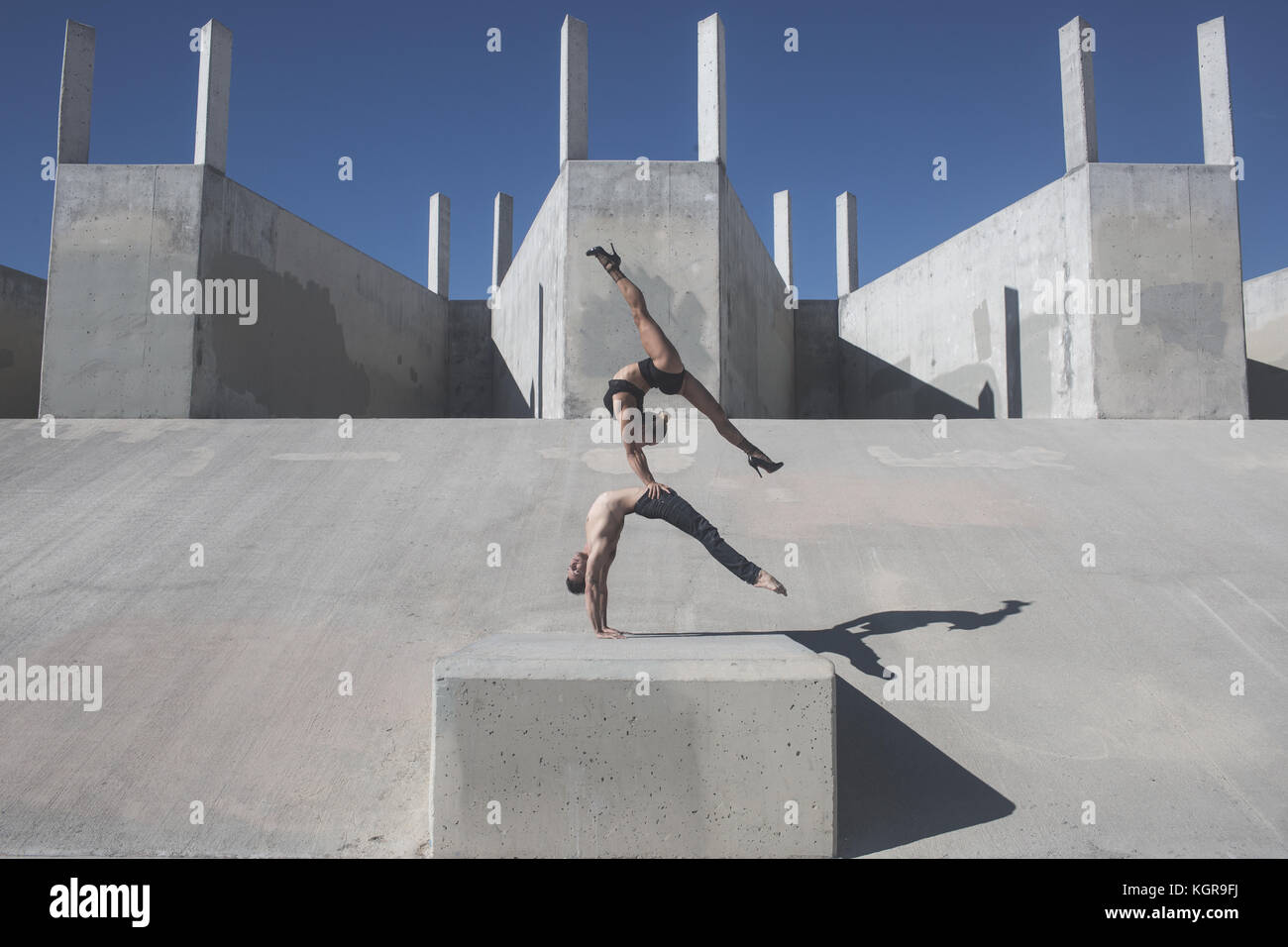 Muskelbalance -Fotos und -Bildmaterial in hoher Auflösung – Alamy