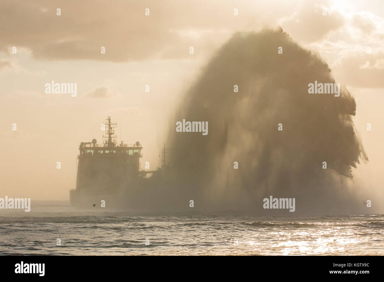 Sand pump -Fotos und -Bildmaterial in hoher Auflösung – Alamy