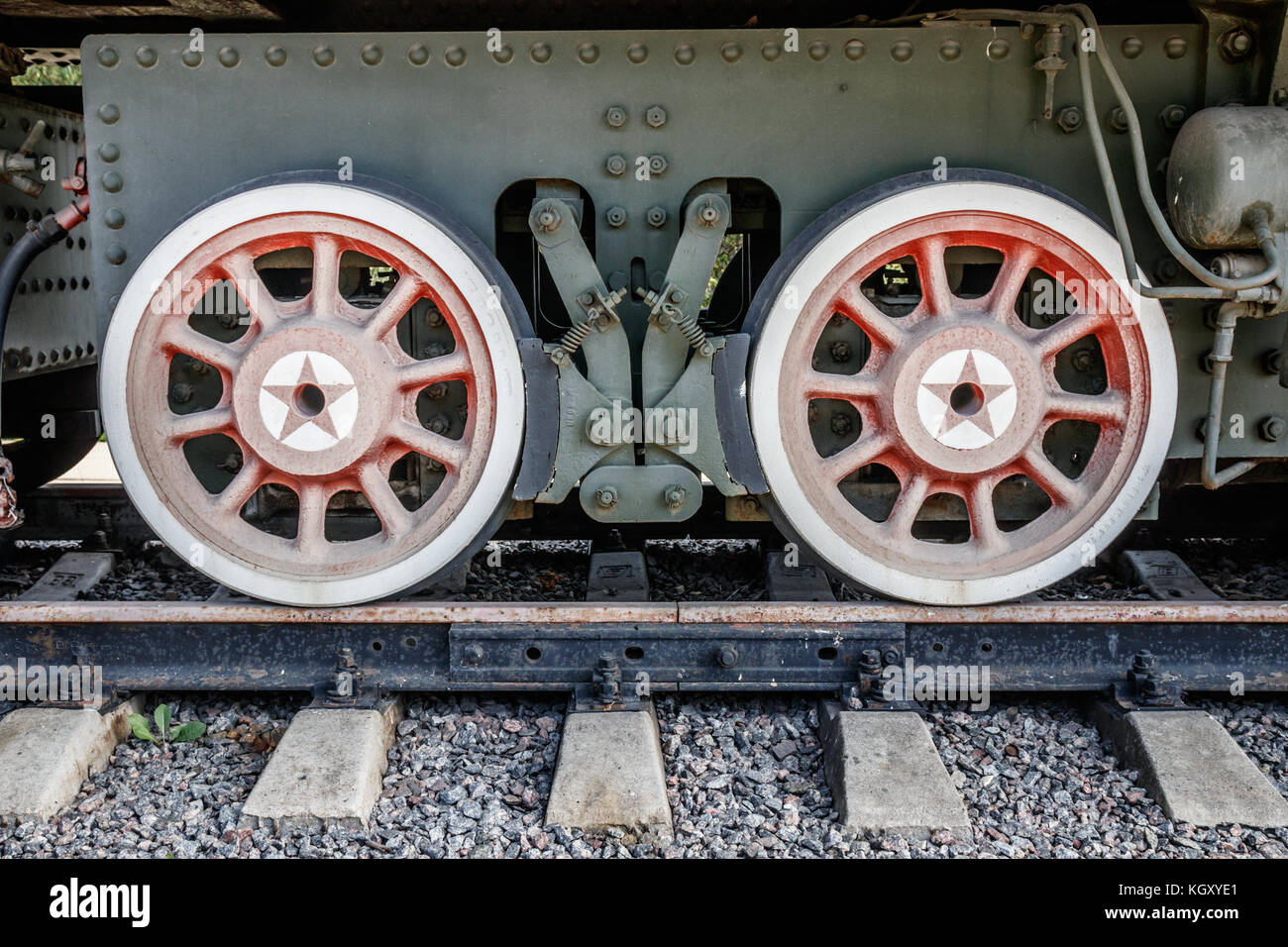 Railway wagon wheels -Fotos und -Bildmaterial in hoher Auflösung – Alamy