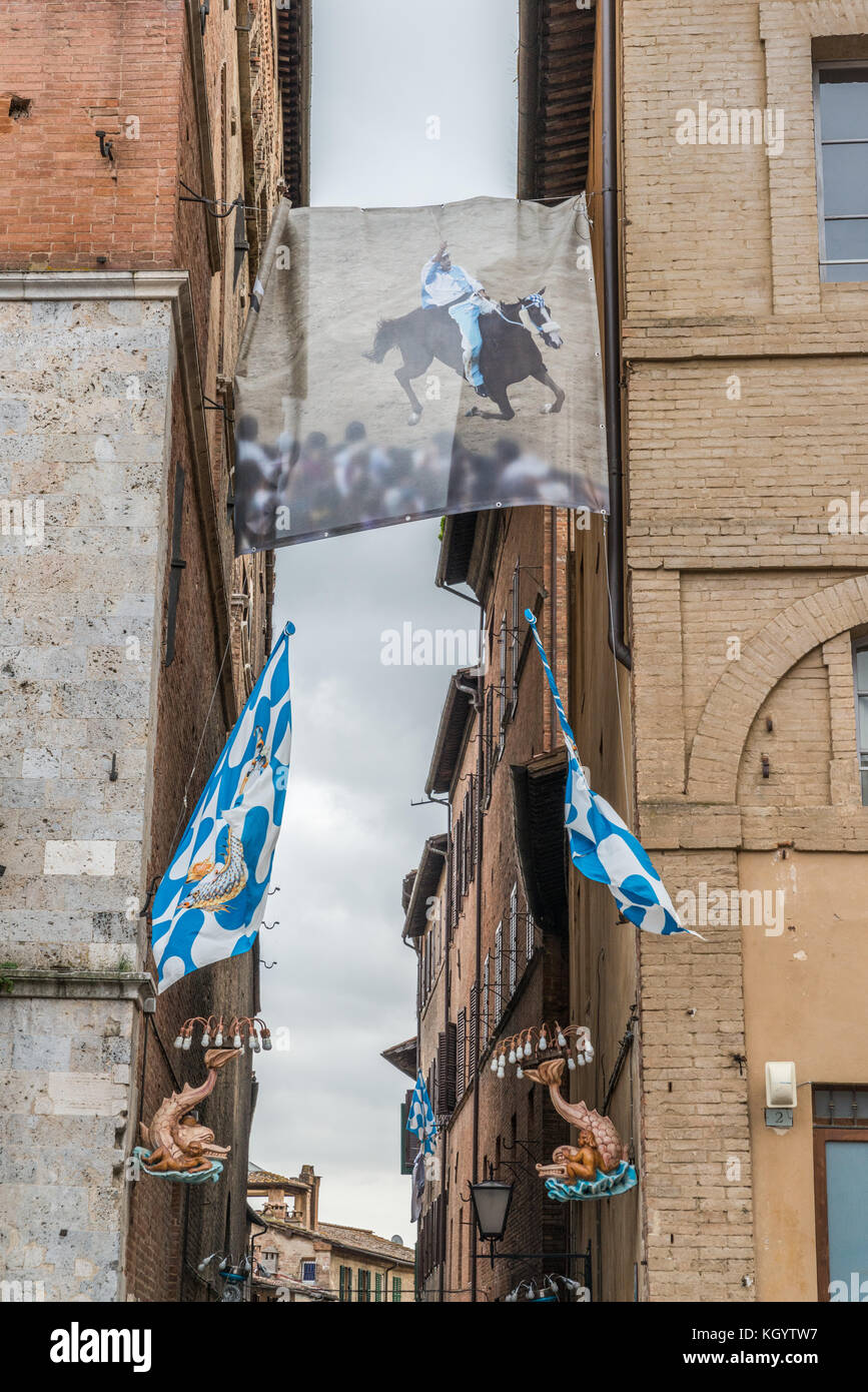 Palio Siena Contrade Stockfotos und -bilder Kaufen - Alamy