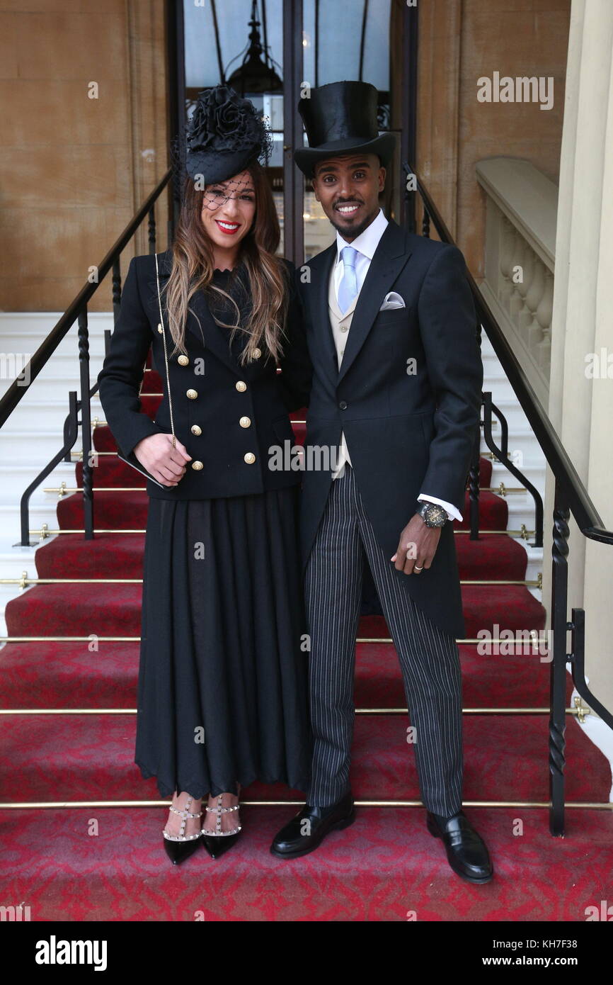 Vier Olympiasieger sir Mo Farah mit Frau Tania am Buckingham Palace ...