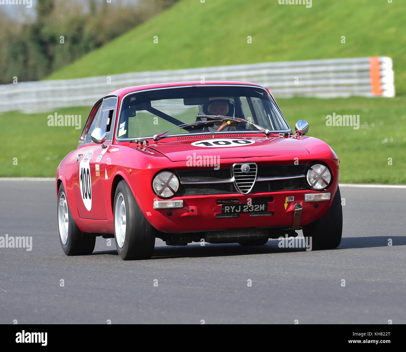 Meteor suspension -Fotos und -Bildmaterial in hoher Auflösung – Alamy