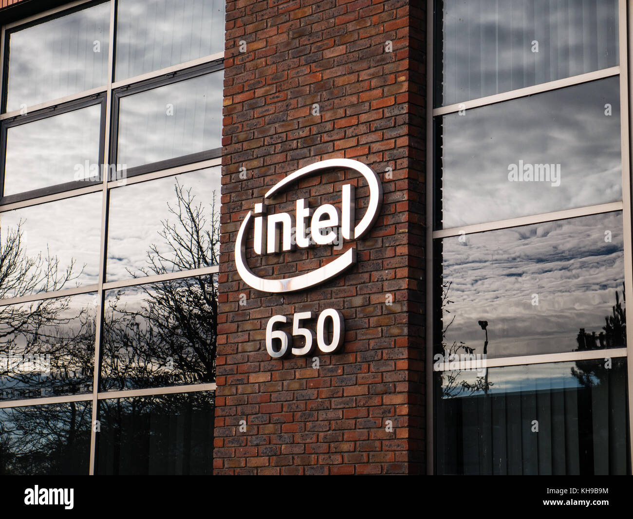 Ost technologie logo -Fotos und -Bildmaterial in hoher Auflösung – Alamy