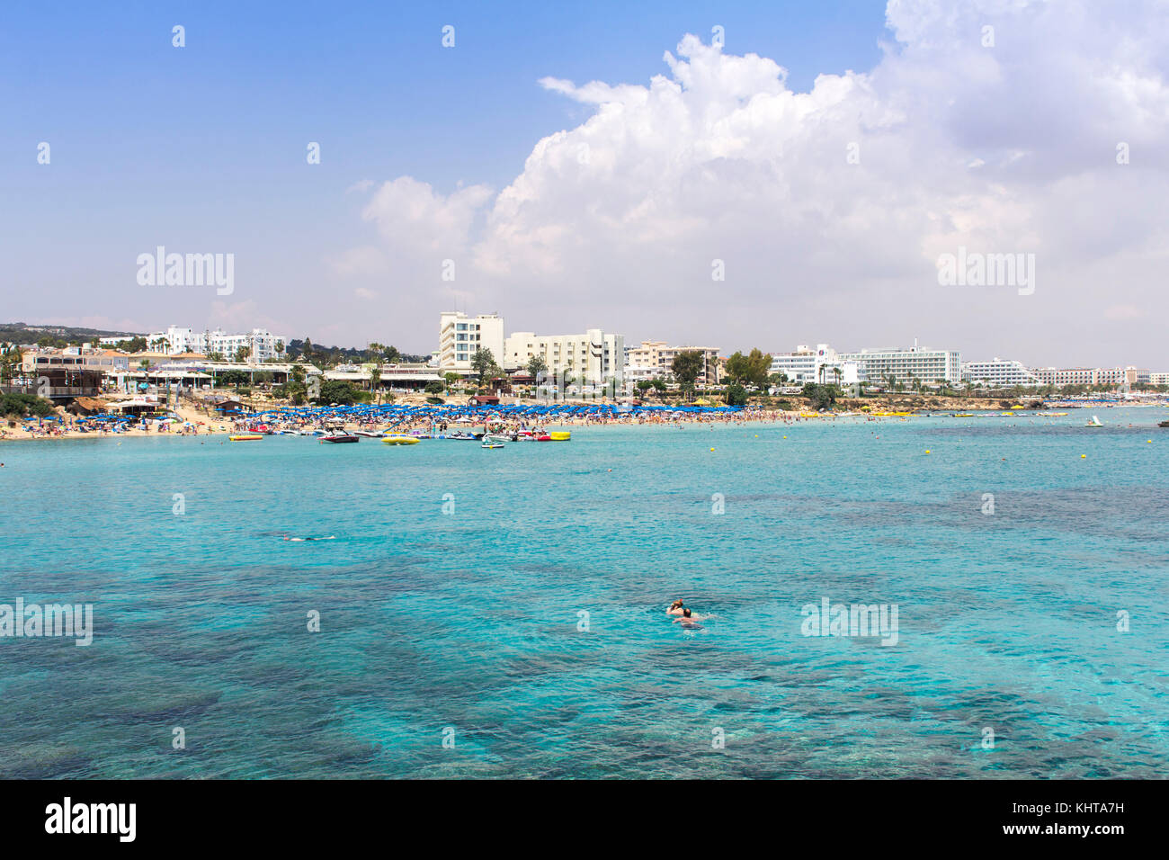 Fig tree bay protaras -Fotos und -Bildmaterial in hoher Auflösung – Alamy