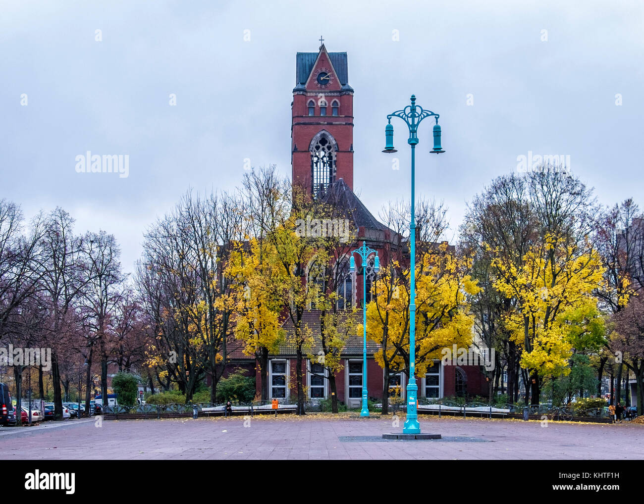 Berlin Schöneberg. Katholischen Kirche St. Matthias am Winterfeldtplatz ...