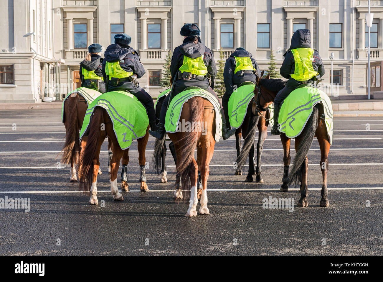 Russian mounted police -Fotos und -Bildmaterial in hoher Auflösung – Alamy