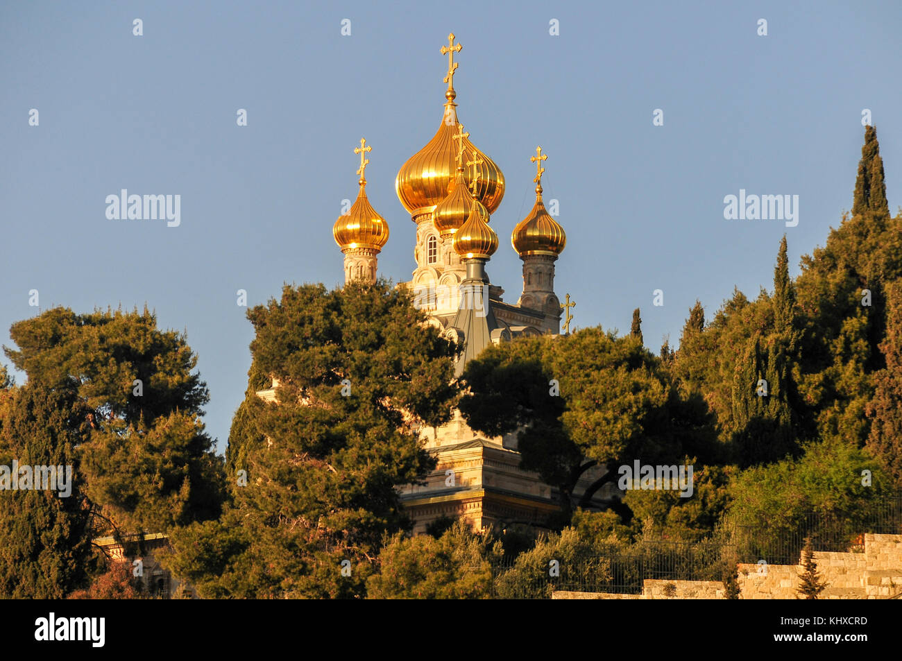 Russisch orthodoxe kirche der heiligen maria magdalena -Fotos und -Bildmaterial in hoher ...
