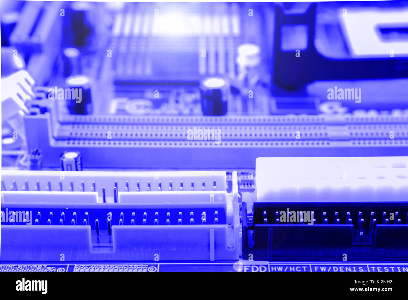 Elektronik bauteile -Fotos und -Bildmaterial in hoher Auflösung – Alamy