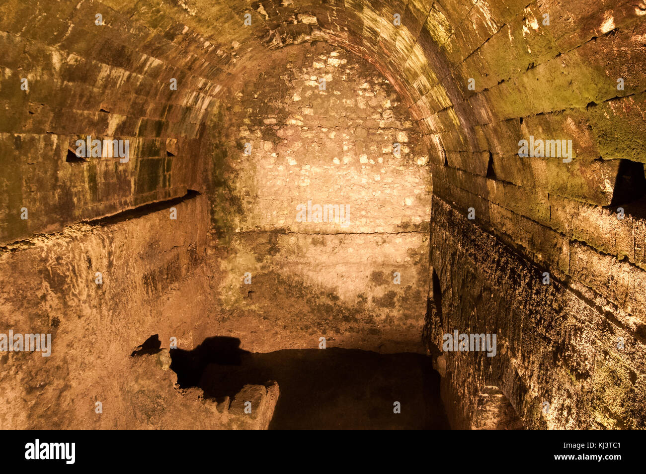 Die struthion Pool, erfolgreich aus dem Griechischen übersetzt als ...