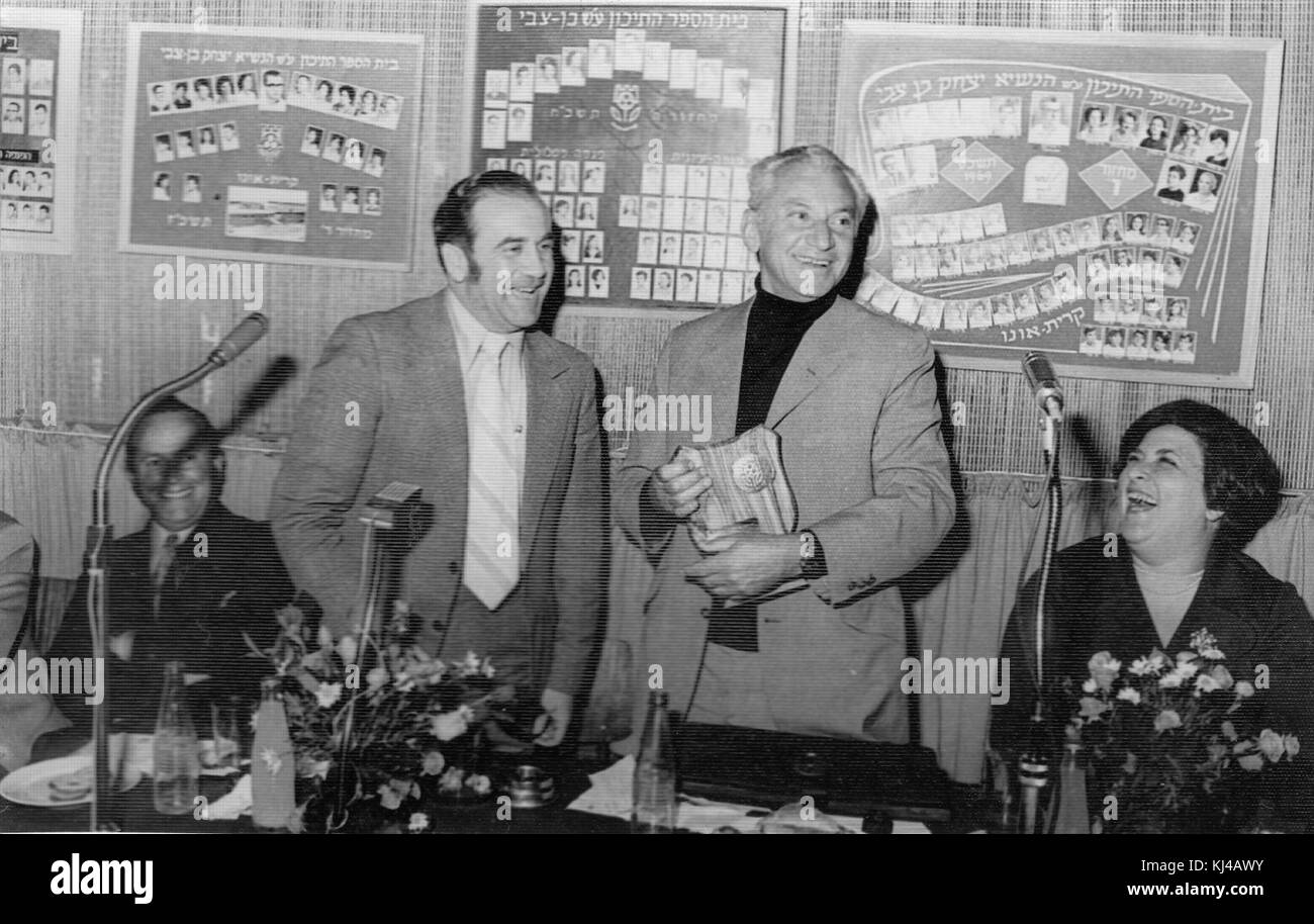 Haim bar lev -Fotos und -Bildmaterial in hoher Auflösung – Alamy