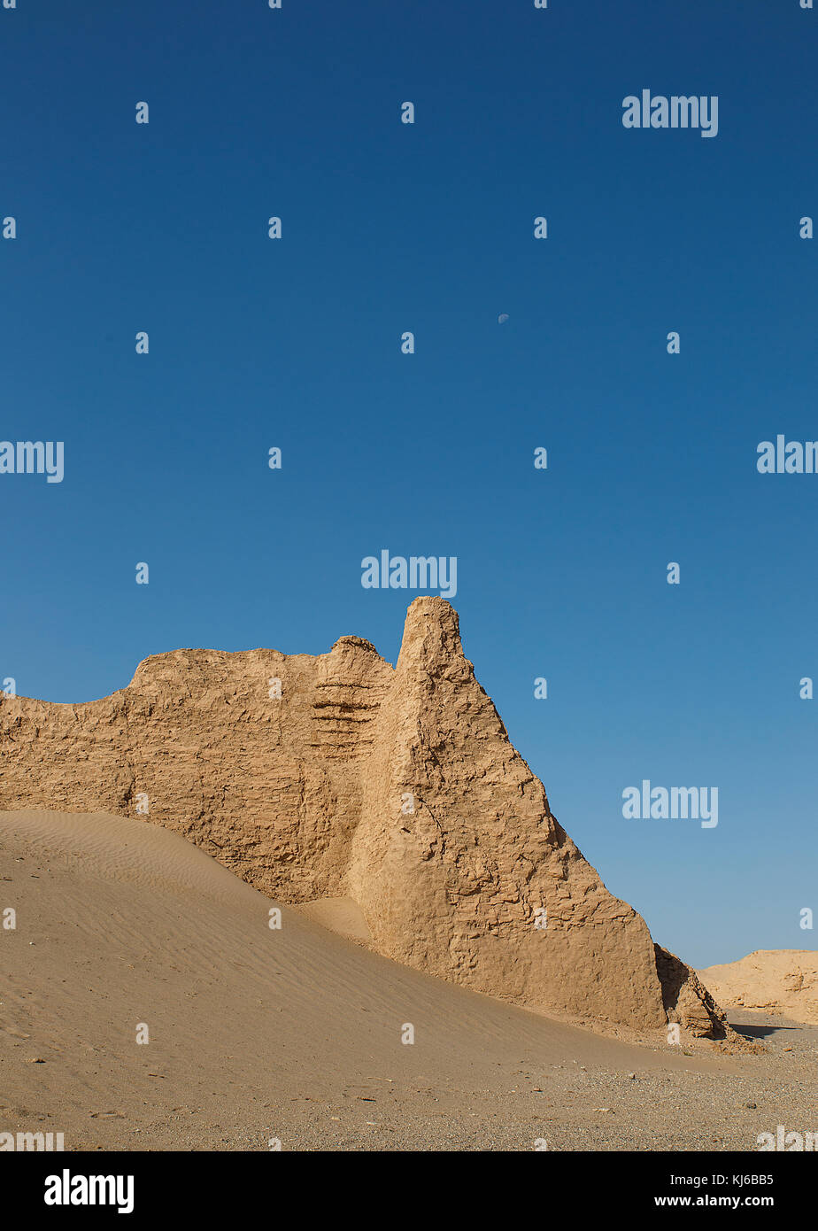 Wüste taklamakan tarimbecken -Fotos und -Bildmaterial in hoher ...