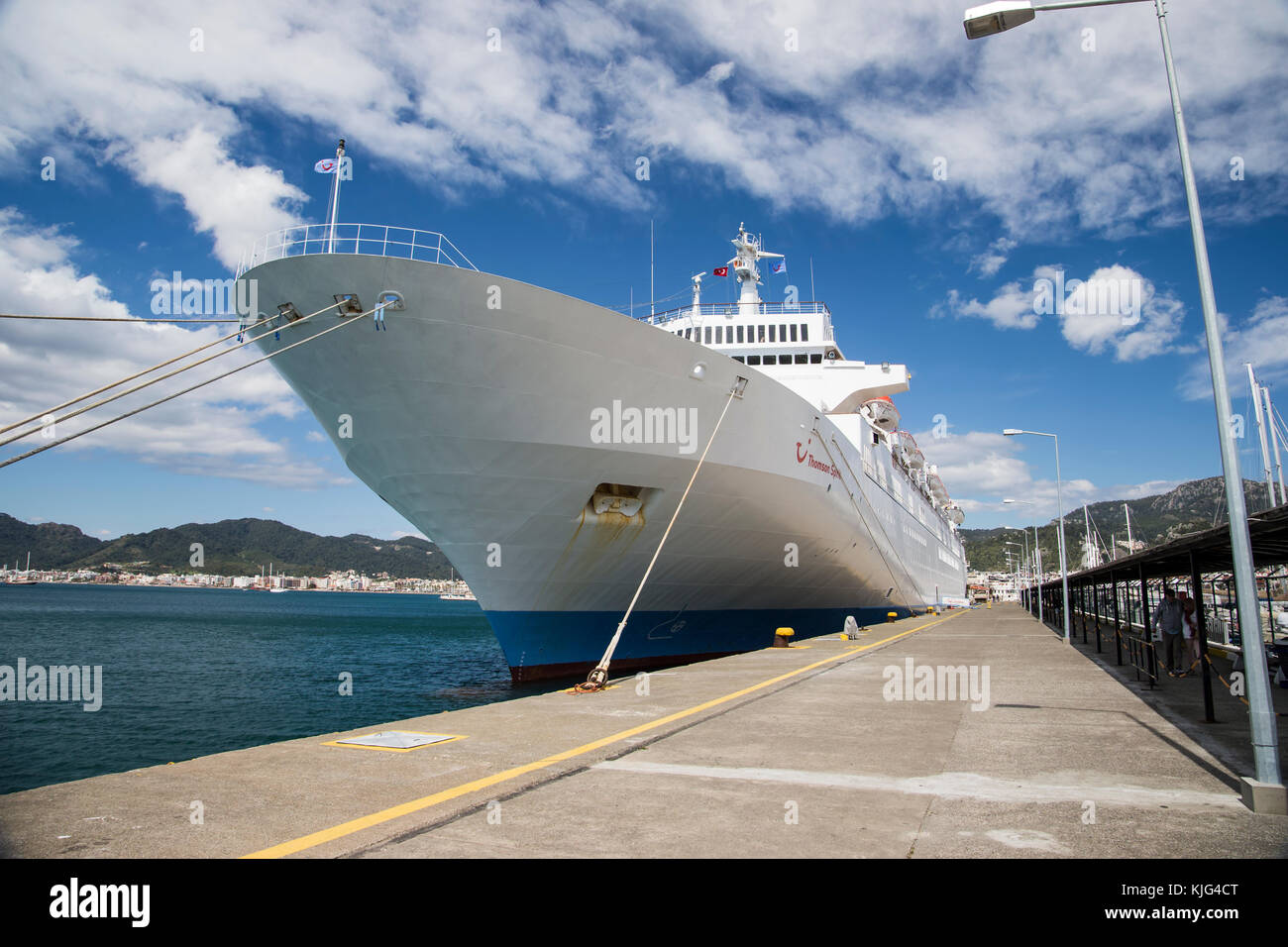 Ms spirit kreuzfahrtschiff -Fotos und -Bildmaterial in hoher Auflösung ...