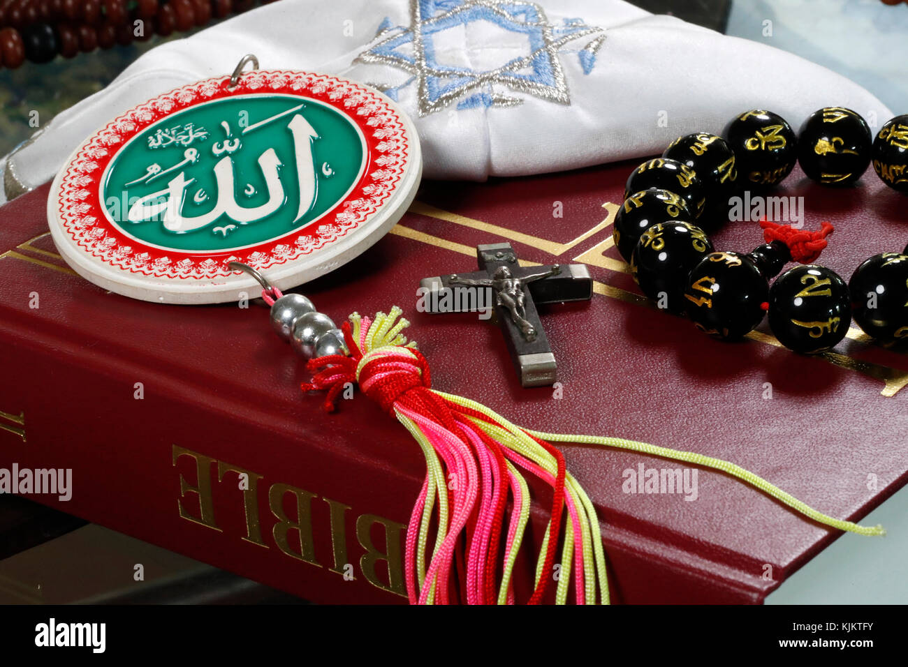 Christentum, Buddhismus, Islam und Judentum. Interreligiöse Symbole ...