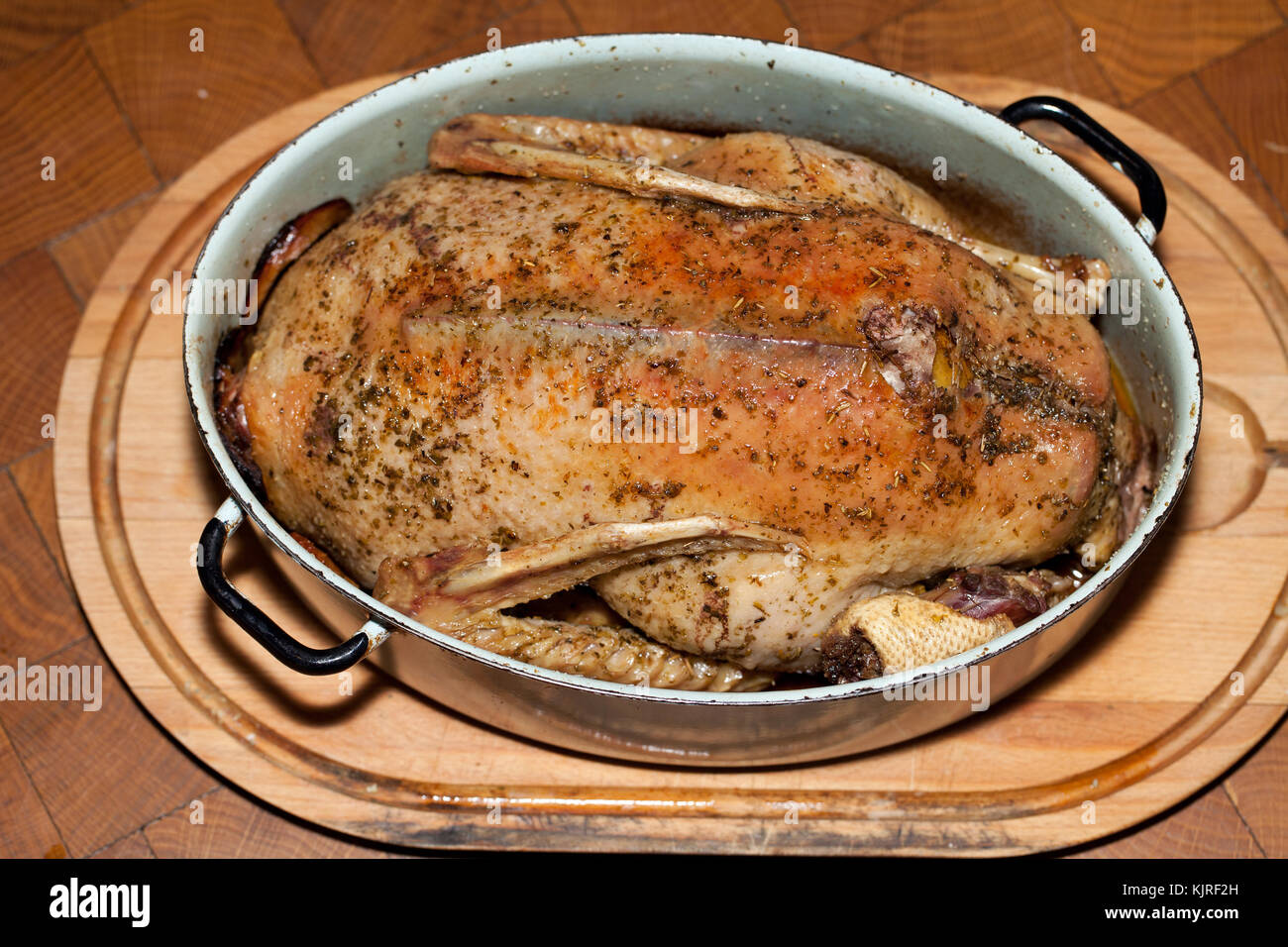 Gebratene enten cranberry sauce -Fotos und -Bildmaterial in hoher ...