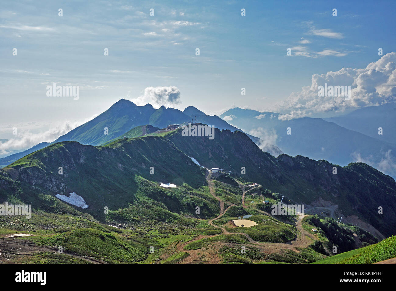 Krasnaja poljana -Fotos und -Bildmaterial in hoher Auflösung – Alamy