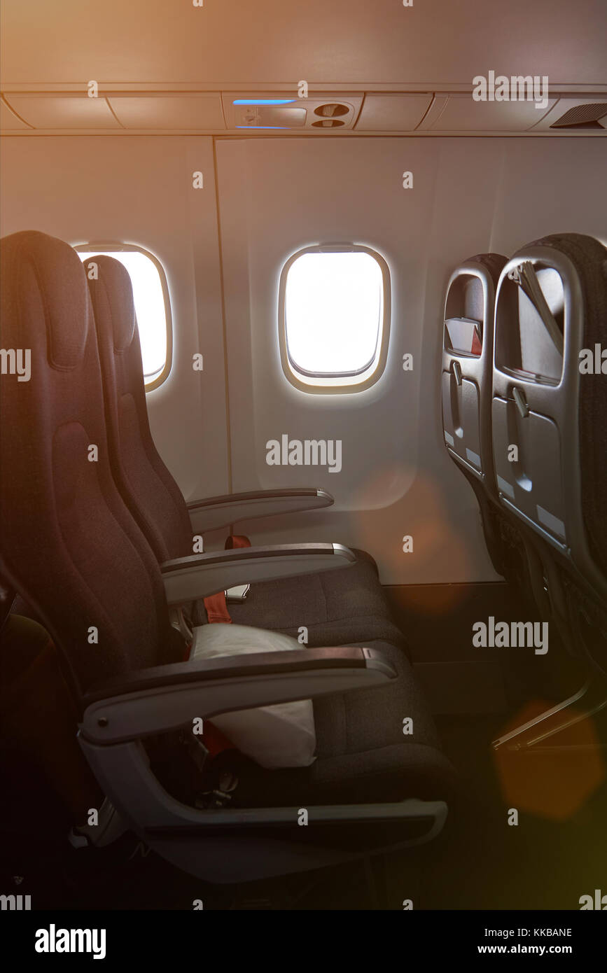 Flugzeug innenraum -Fotos und -Bildmaterial in hoher Auflösung – Alamy