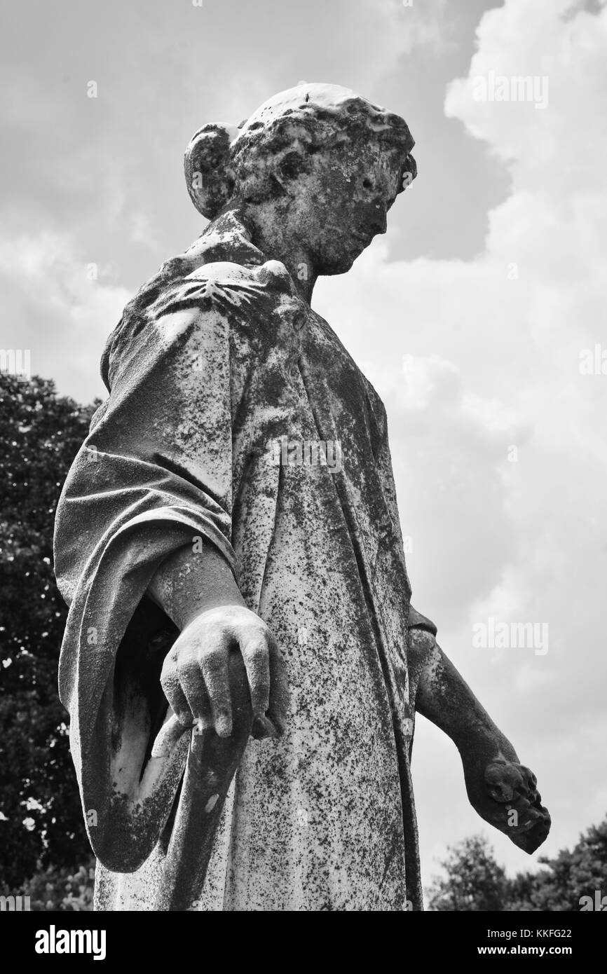 Anchor statue -Fotos und -Bildmaterial in hoher Auflösung – Alamy