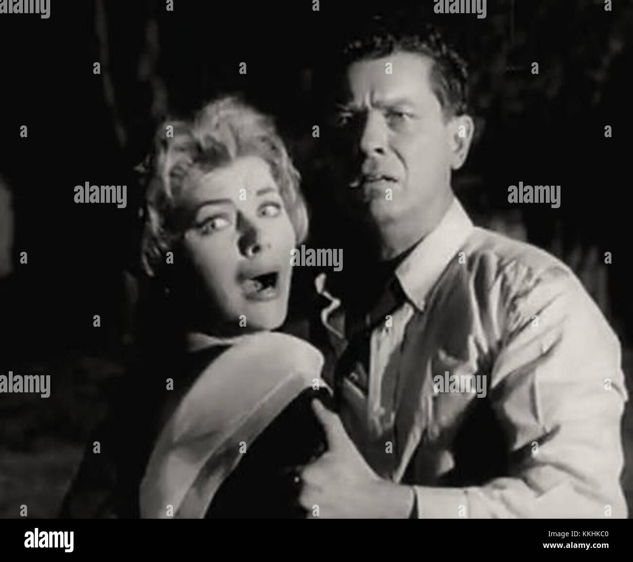 Joanna Moore-Arthur Franz in Monster auf dem Campus Trailer ...