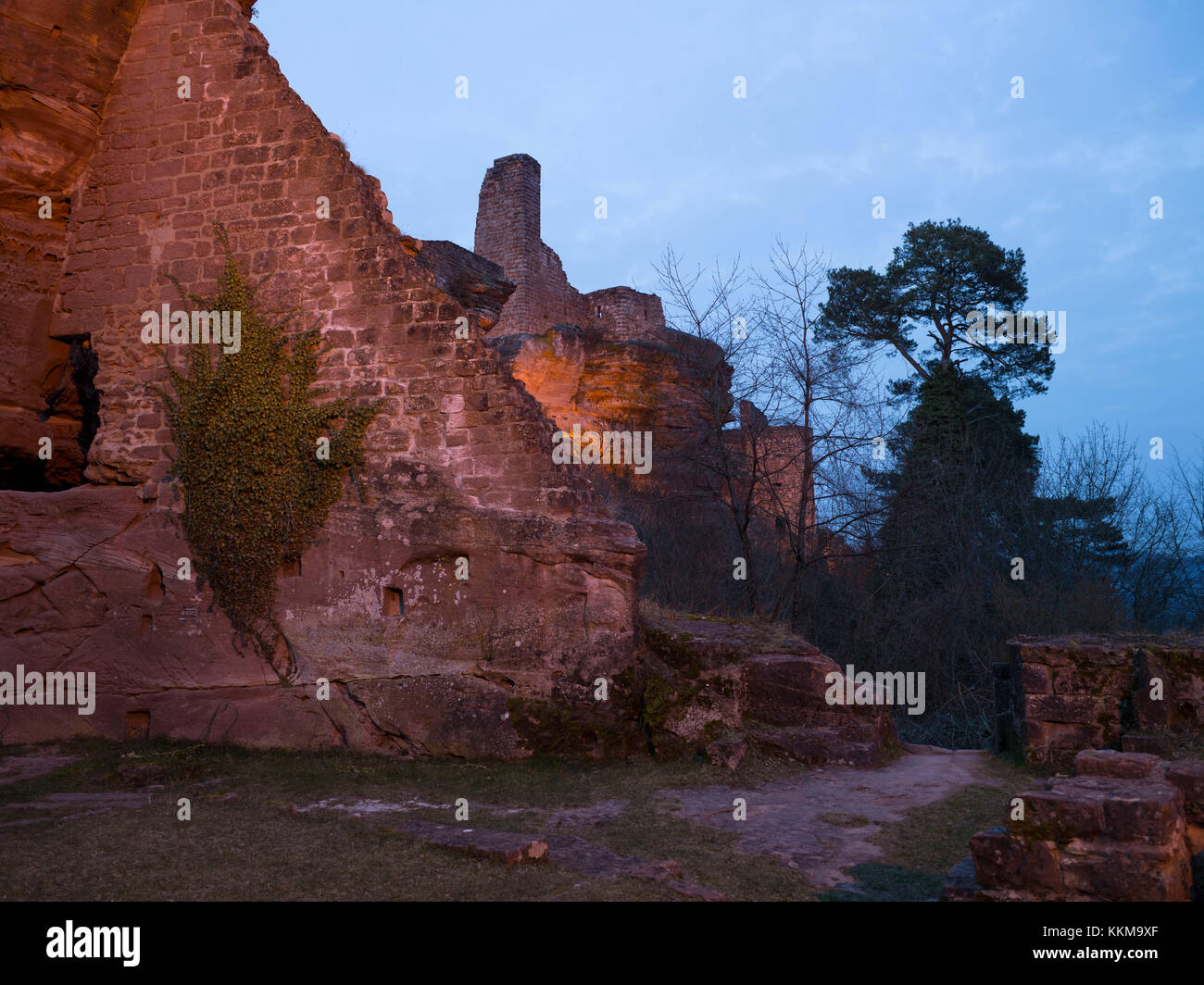 Burg altdahn Ruine, Pfälzer Wald, Rheinland-Pfalz, Deutschland ...